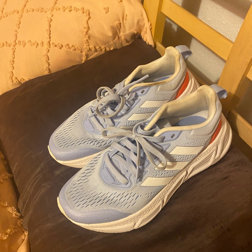 Adidas Women's Ultrabounce Running Shoe - Gem